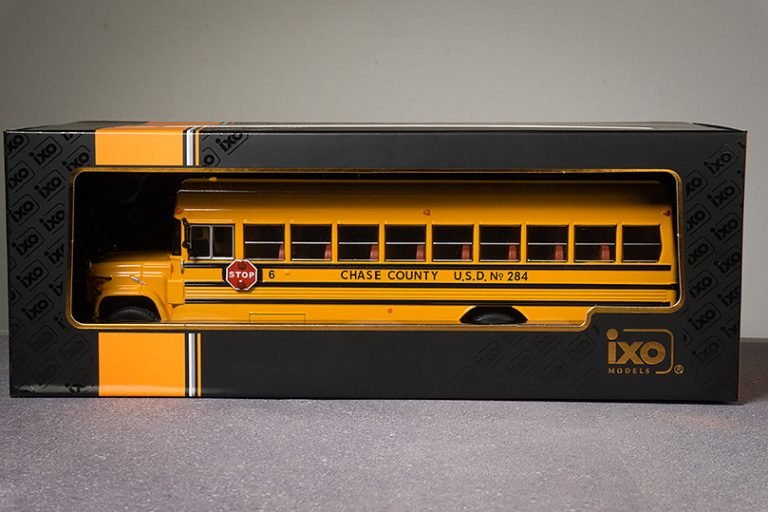 GMC 6000 School Bus (1989) – DIECAST MODEL FEVER
