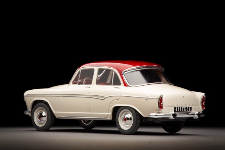 Simca Aronde P60 Elysee (1960) – DIECAST MODEL FEVER